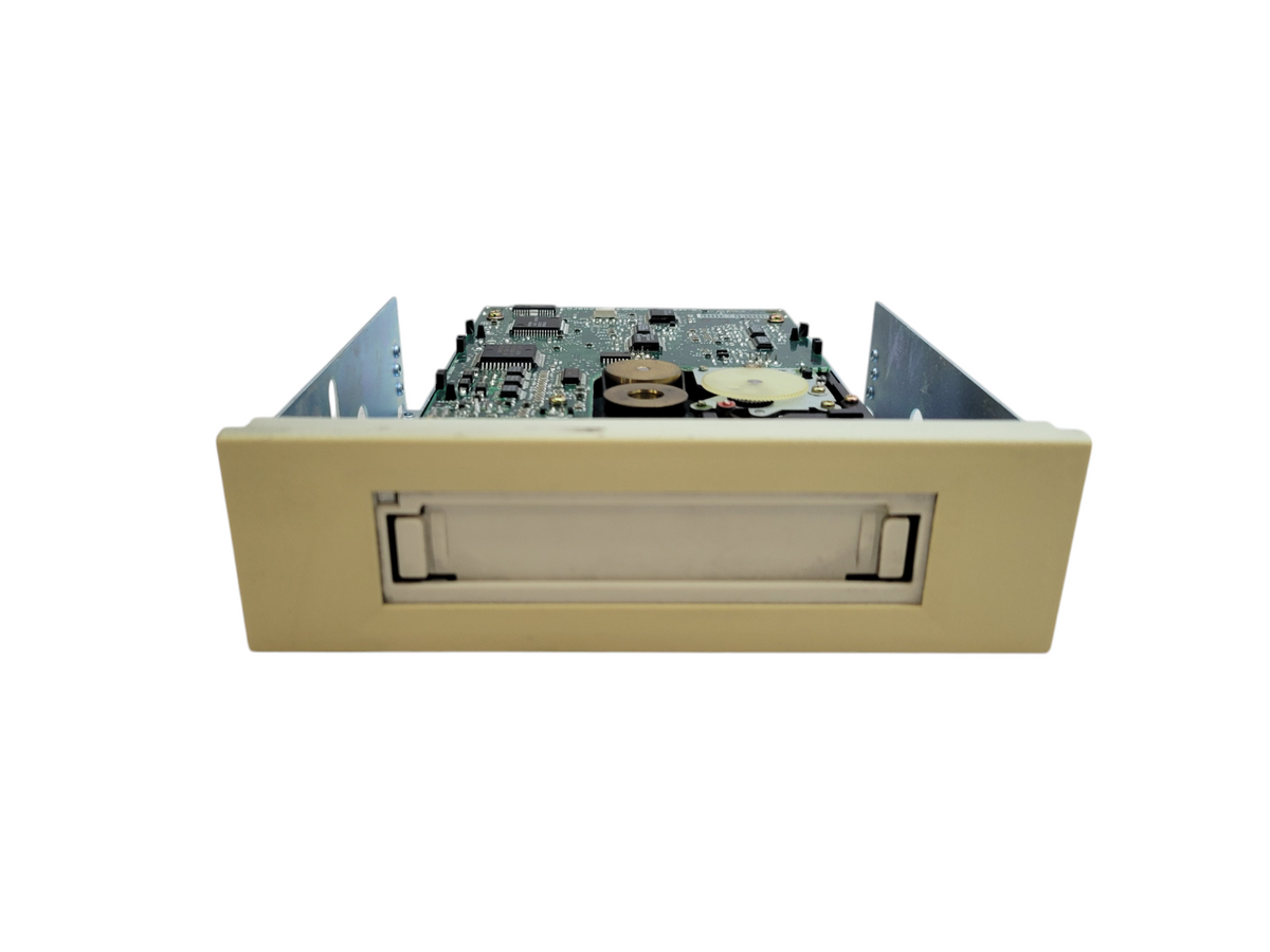 CONNER / Seagate SCSI Internal Tape Drive CTT8000R-S & 5.25” Adapter ...